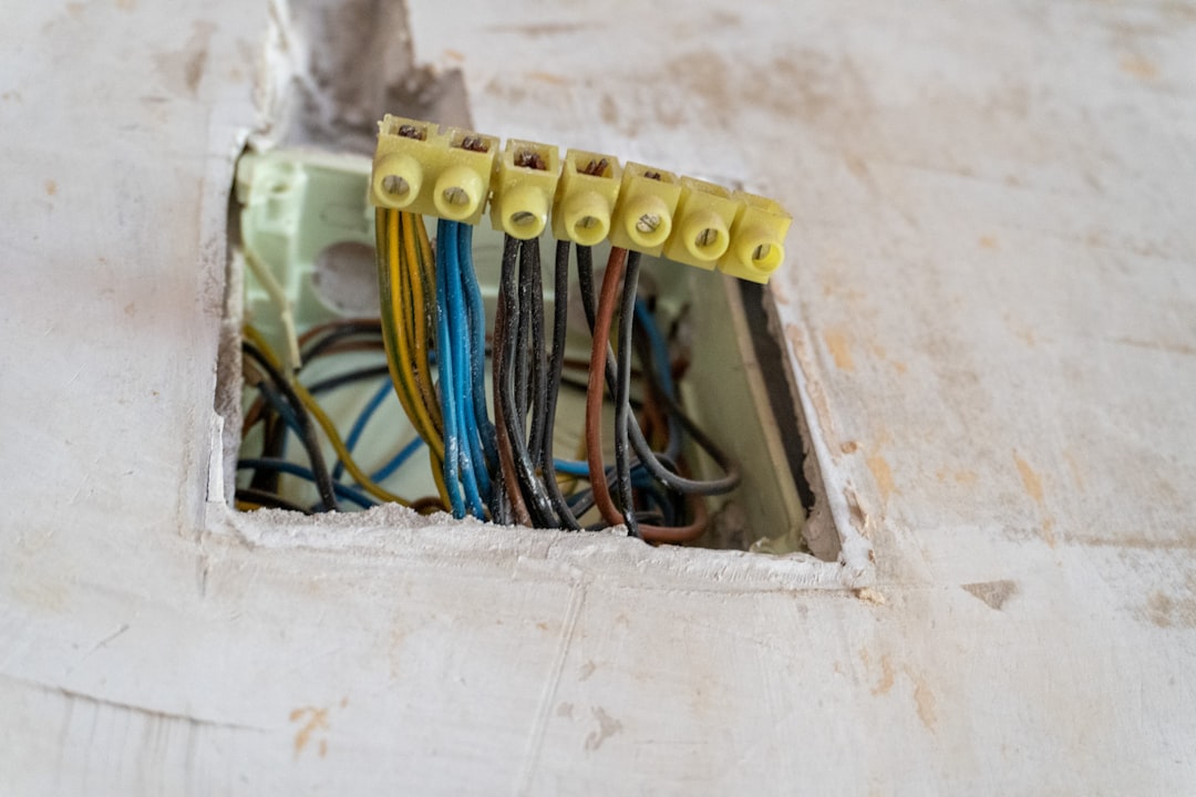 24/7 Home Remodel Electrical Support in Manhattan Beach, CA | B&M Electric